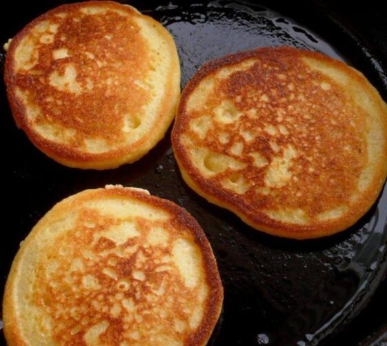 Fried Cornbread – Southern Cornmeal Hoecakes – wolfyteam